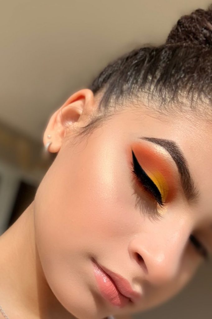 Eye Shadow Ideas; 35 Summer Eye Makeup Ideas As Soon As Your New 2019