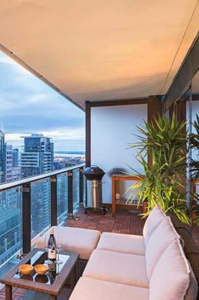 39+ Create a Dream Veranda for your Home Beautiful To Fit Any Space New ...